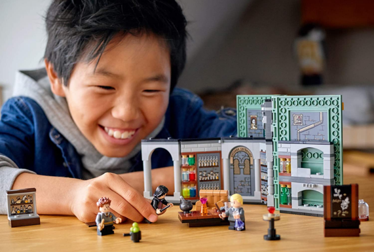 The Best Harry Potter Toys: A Guide - Avid Toy Insider